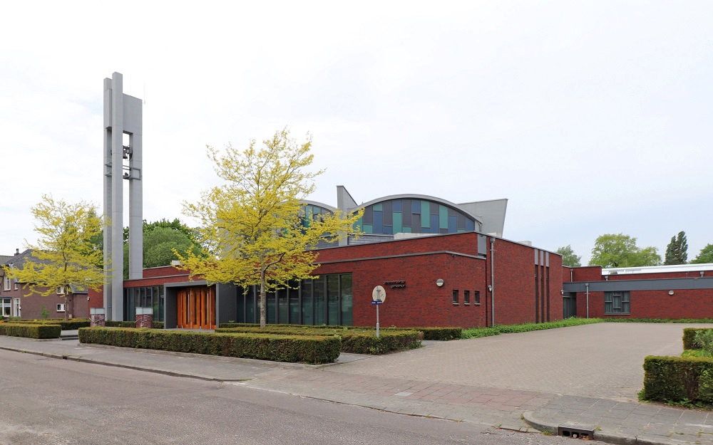 Gereformeerde gemeente Apeldoorn opent ontmoetingshuis, hervormd ...