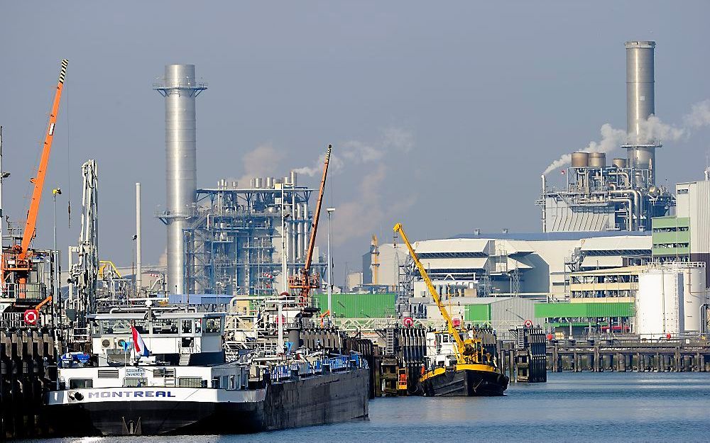Aanleg haven voor binnenvaart in Rotterdam