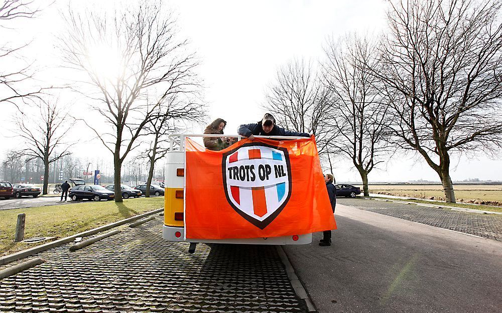 Lokale afdelingen blijven bij Trots op Nederland