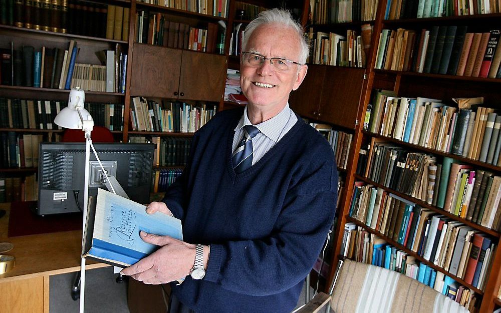 Van Rulerkenner dr. J. de Vries onderzoeker in Kampen