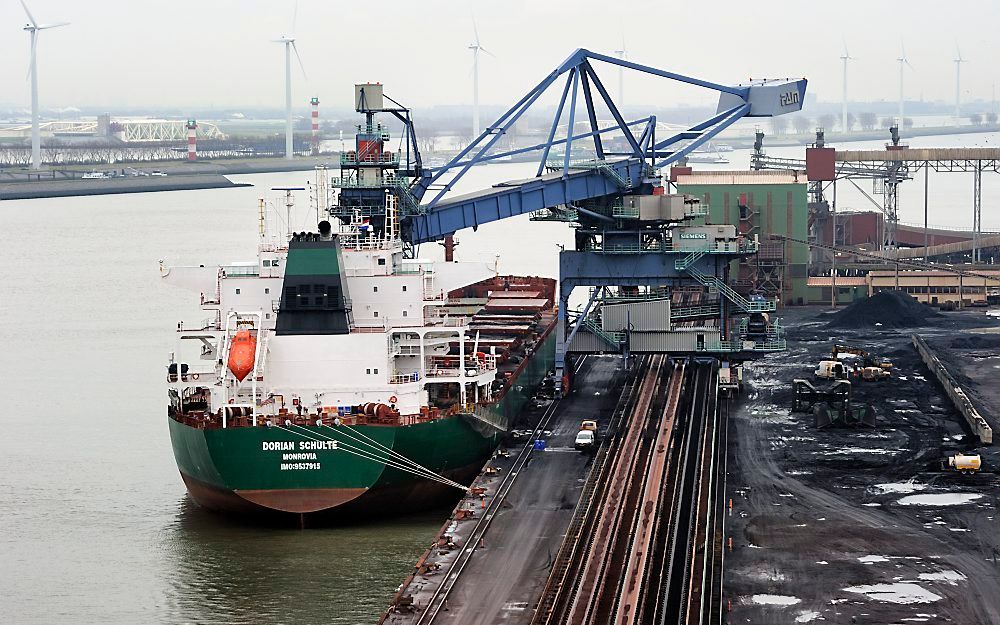 Meer overslag Rotterdamse haven dan verwacht