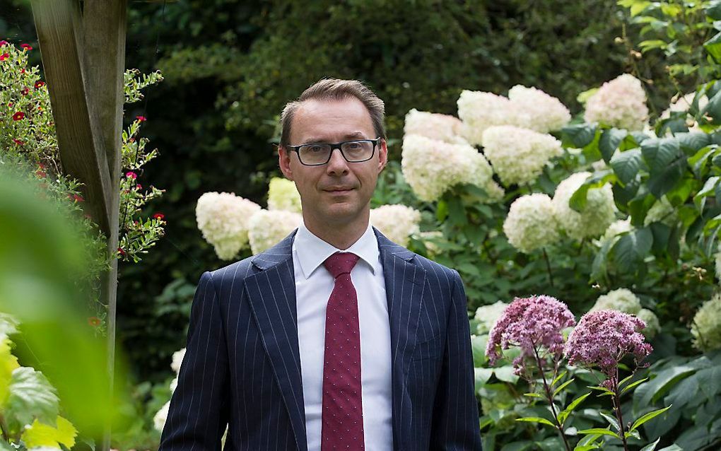 Ds. M. P. D. Barth in Barneveld bevestigd tot krijgsmachtpredikant