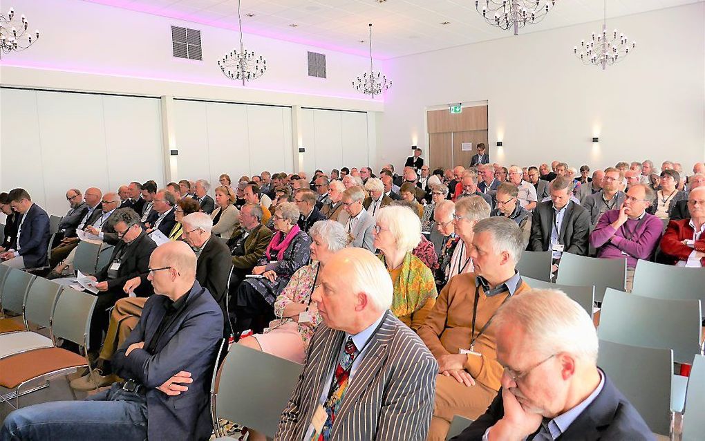 Biechten in Boter-en-Broodhuisje van Groningse Martinikerk Biechten in Boter-en-Broodhuisje van Groningse Martinikerk
