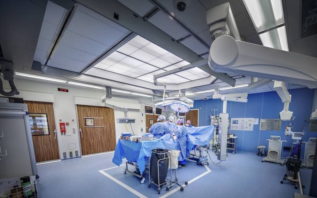 Hypermoderne operatiekamer in vernieuwd Antoni van Leeuwenhoek