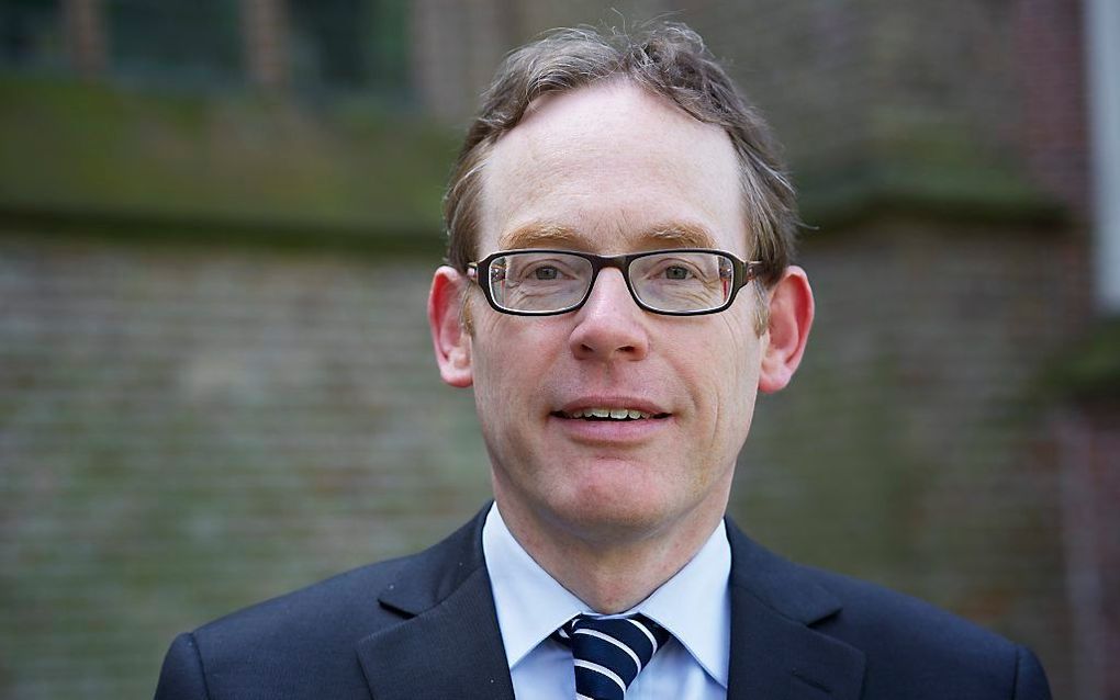 Ds. P. F. Bouter neemt beroep aan naar hervormd Bergambacht