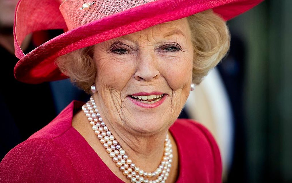 Lubbers: Koningin is opgelucht over rol formatie