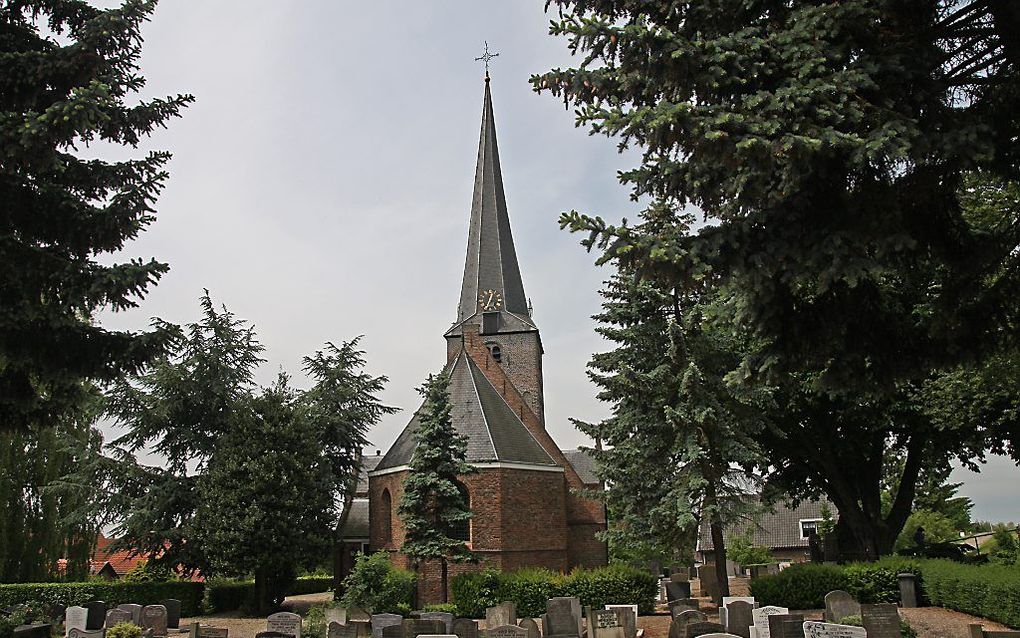 Inbrekers beschadigen Dorpskerk Spijk