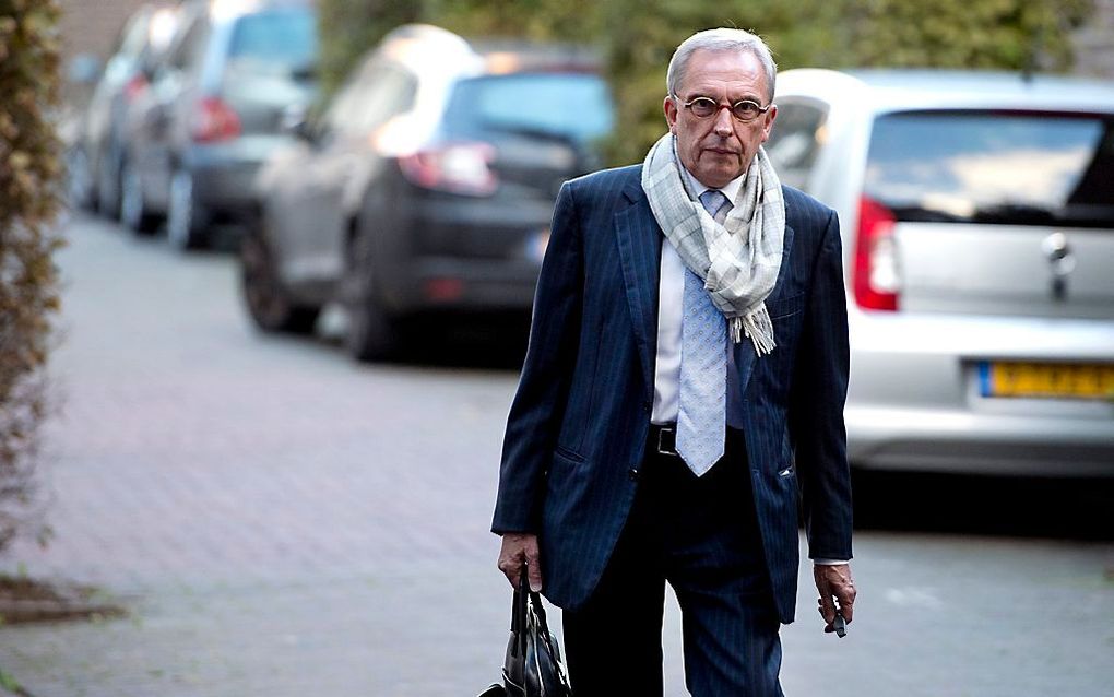 OM: Van Rey liet zich voor een ton omkopen