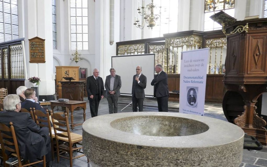 Redelijke Godsdienst” à Brakel eerste succesvolle lekendogmatiek”