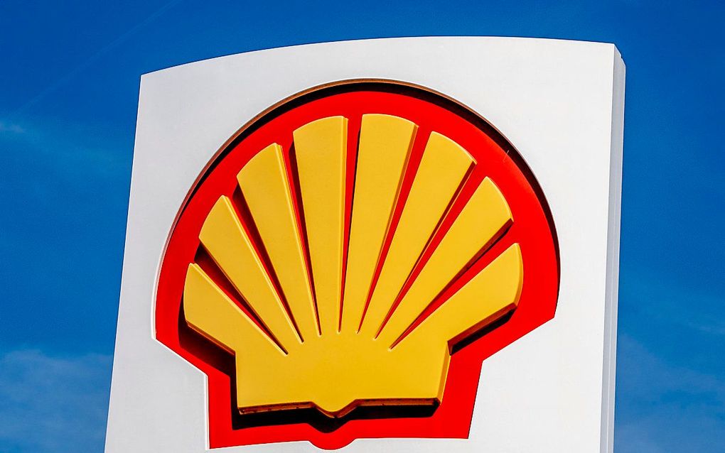 Shell schrapt duizenden banen om kosten te besparen