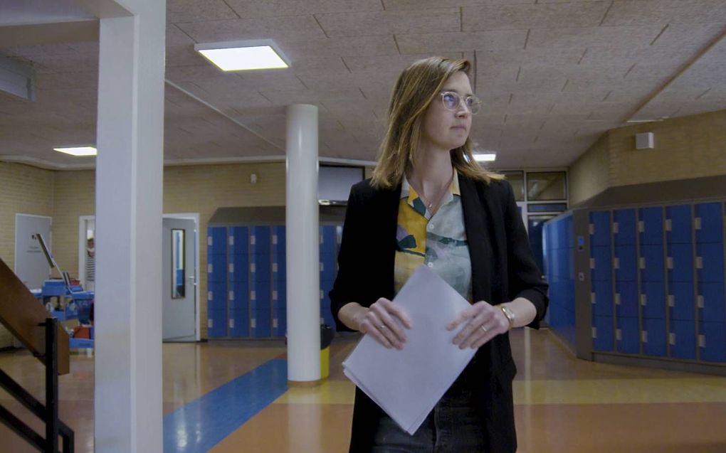 Yora Rienstra maakt oversteek naar „strenge school” voor gesprek over ...