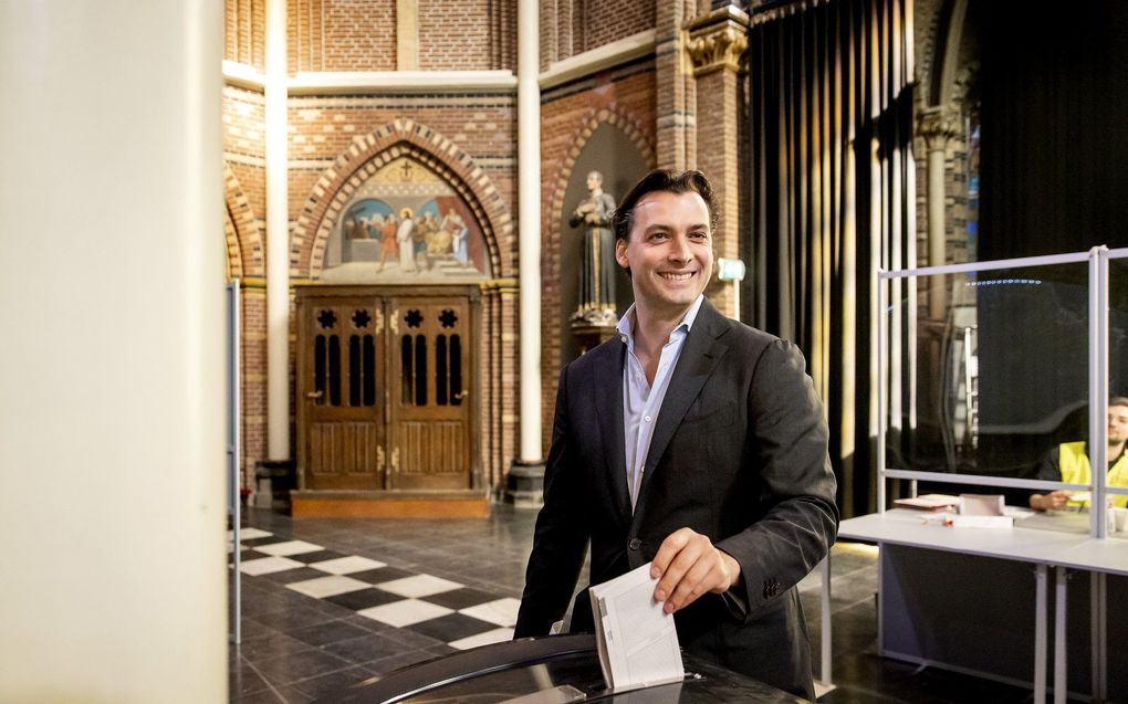 Thierry Baudet: Lijsttrekker FVD Urk zeurt