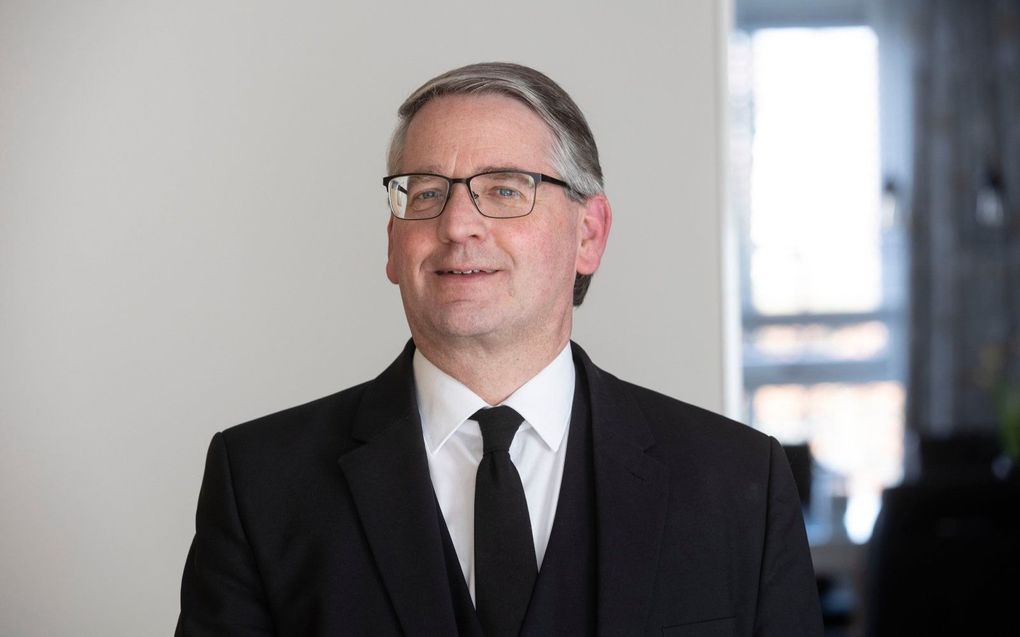 Ds. Joppe: Vraag tijdens huisbezoek ook eens hoe het financieel gaat