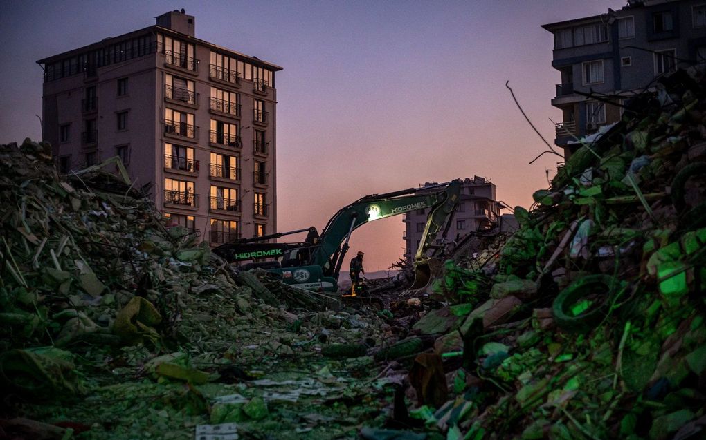 12-jarige jongen gered in Turkije, na bijna 11 dagen onder het puin