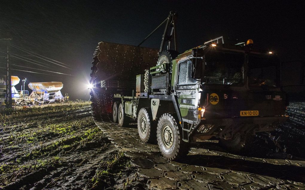 Ongeval met legervoertuig in Hoogersmilde, vijf militairen gewond