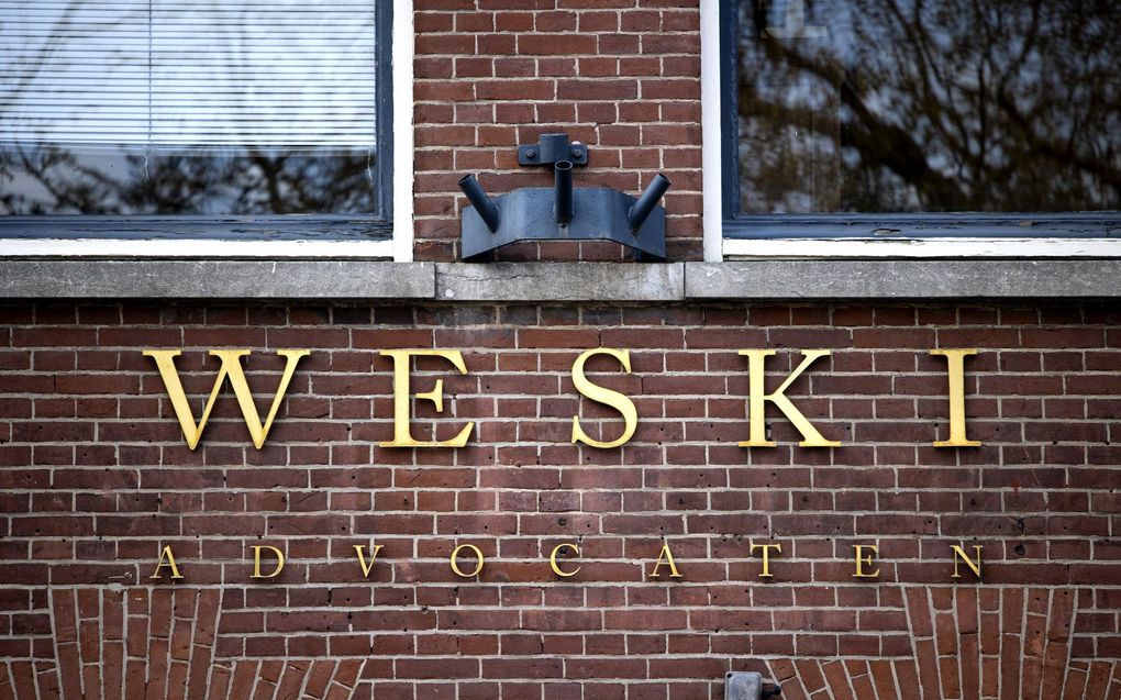 Weski voorlopig geschorst als advocaat