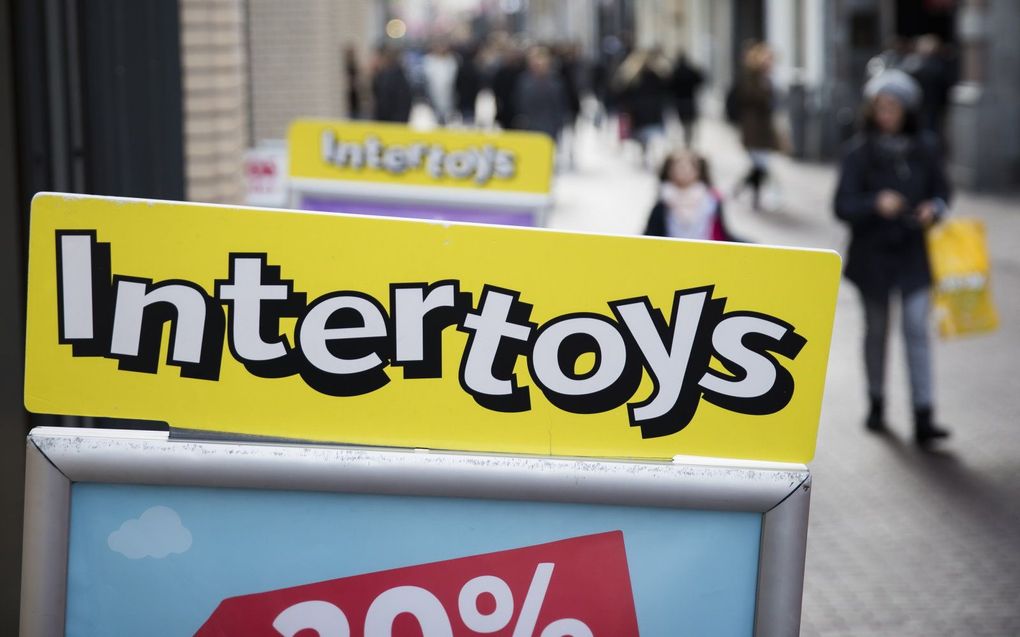 Eigenaar zet Intertoys te koop, BCC en Blokker volgen
