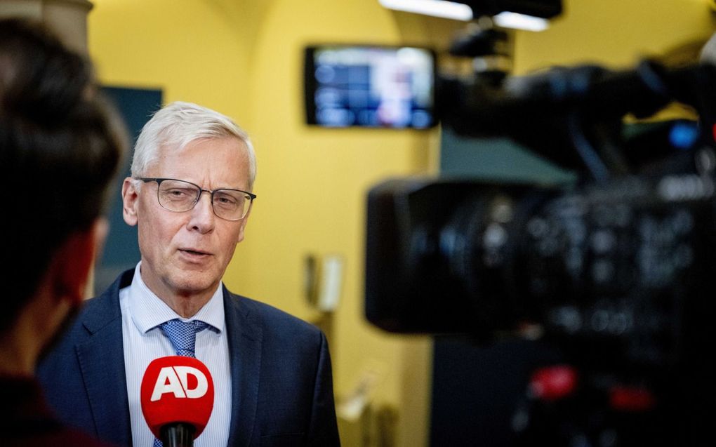 Van Rij presenteert opvolger spaartaks; nieuw kabinet beslist erover