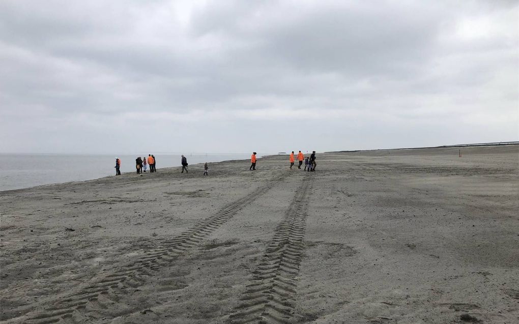 Zandoevers Houtribdijk één dag opengesteld