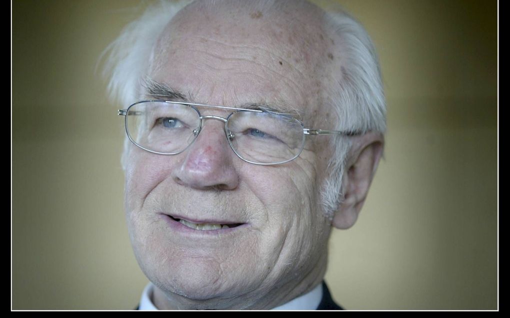 Prof. Beyerhaus en de „tweede kerkstrijd”