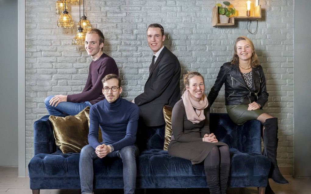 Vijf jonge refo’s in gesprek over films en series kijken