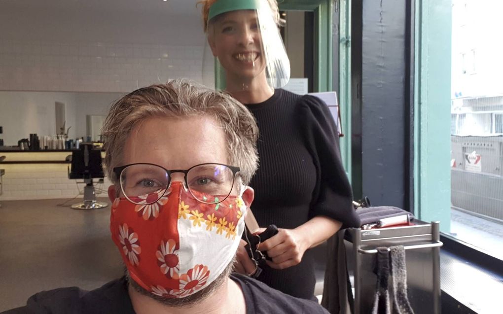 In Berlijn kan het al weer: naar de kapper!