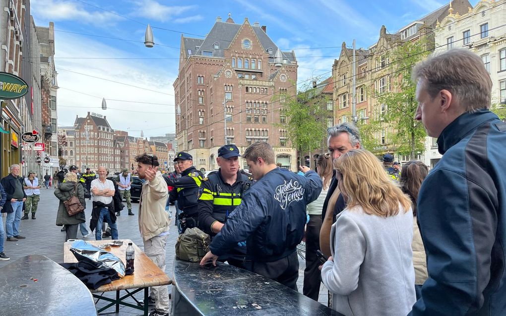 Terugkijken: Nationale Dodenherdenking verloopt rustig • Halsema: Laten ...