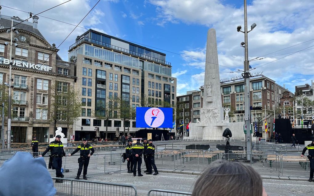 Terugkijken: Nationale Dodenherdenking verloopt rustig • Halsema: Laten ...