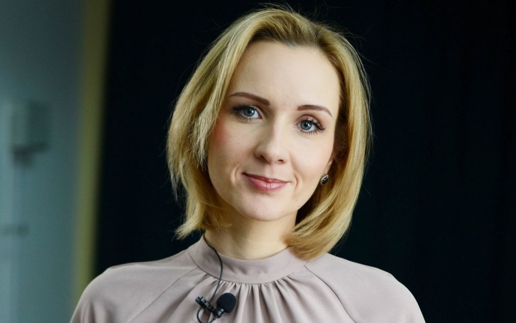 De ”moeder van Rusland” verruilt haar priester voor een oligarch