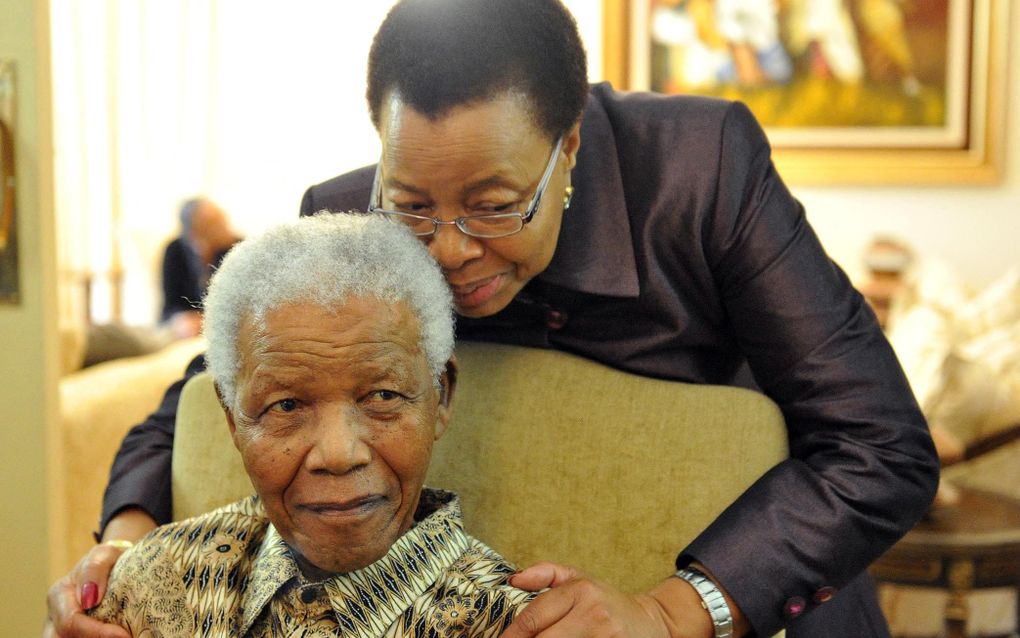 De familie Mandela strijdt om Nelsons enorme erfenis