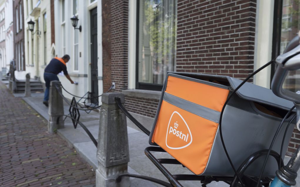 Spotta en BusinessPost richten hun pijlen op PostNL’s verlieslatende ...