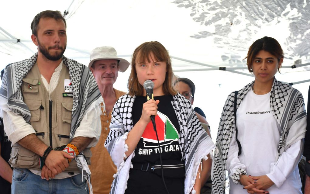 Pro-Palestijnse activisten van schip Madleen door Israël uitgezet naar ...