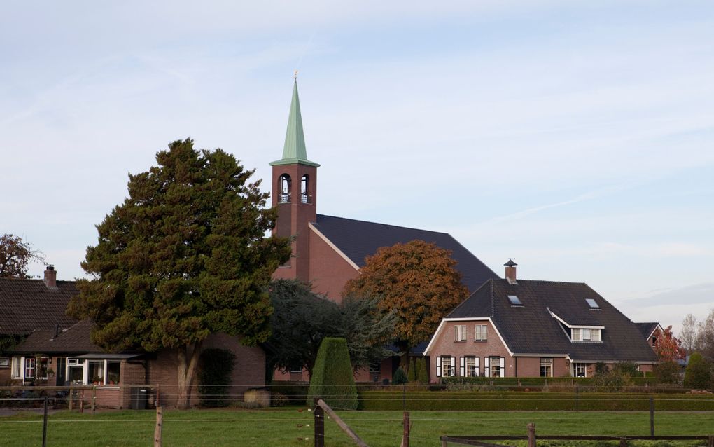 Ds. A.J. Britstra neemt beroep naar Elspeet aan