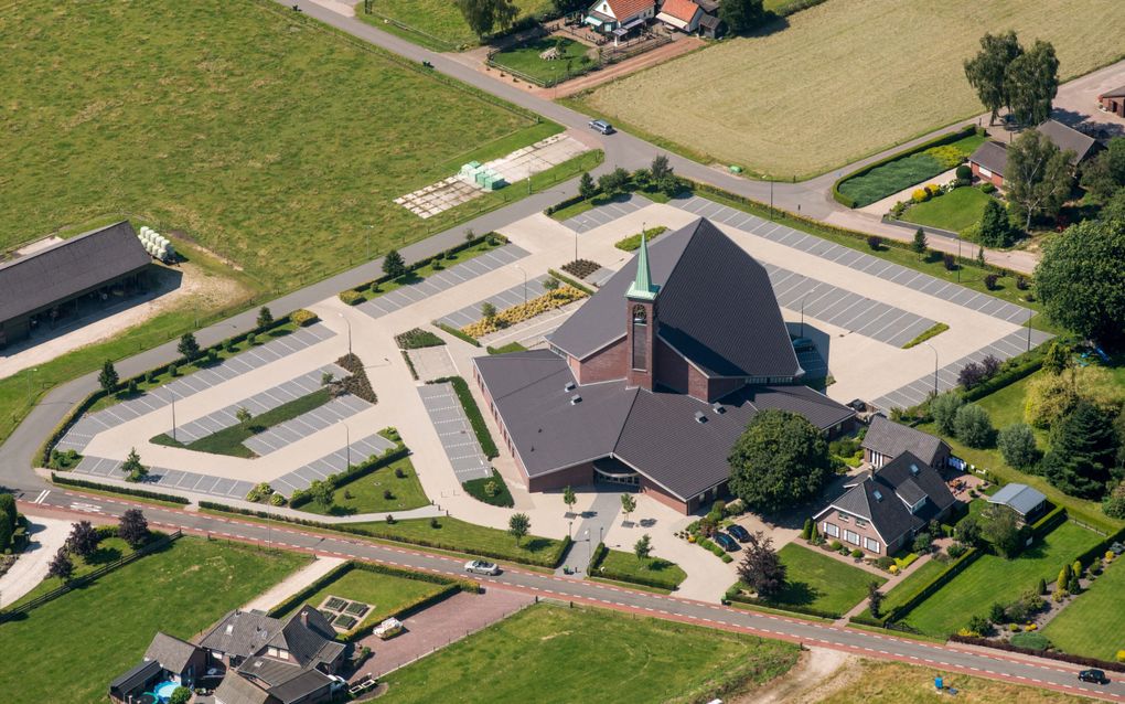 Barneveld, Urk, Yerseke: overleden architect Wouter van Beijnum drukte ...