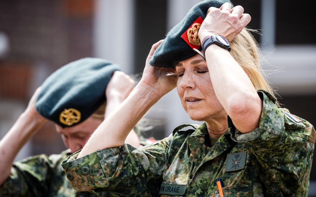 Koningin Máxima krijgt baret