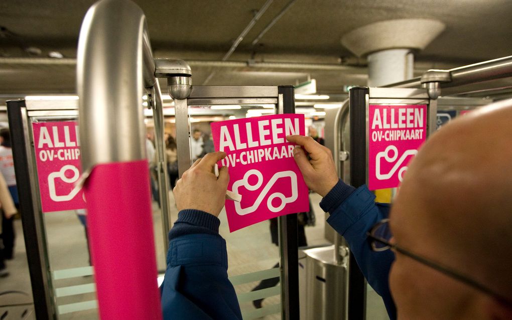 Extra uitleg ov-chip voor laaggeletterden