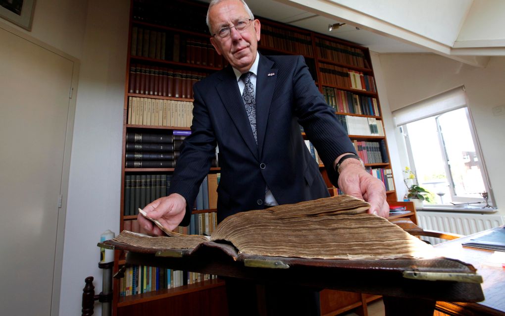 Ds. M. B. van den Akker: „Verdraagzaam in het middelmatige”