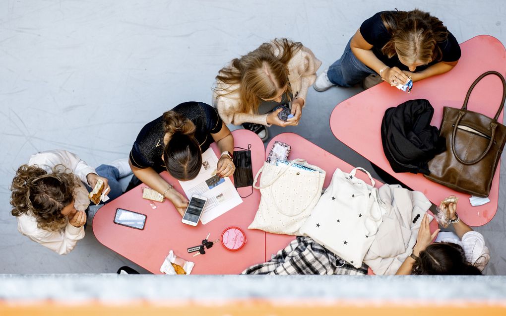 „Reformatorische ouder verliest verbinding met kind door focus op goed ...