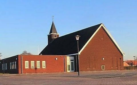 Kand. J.H. van der Velden neemt beroep aan naar hhg Nieuwe-Tonge