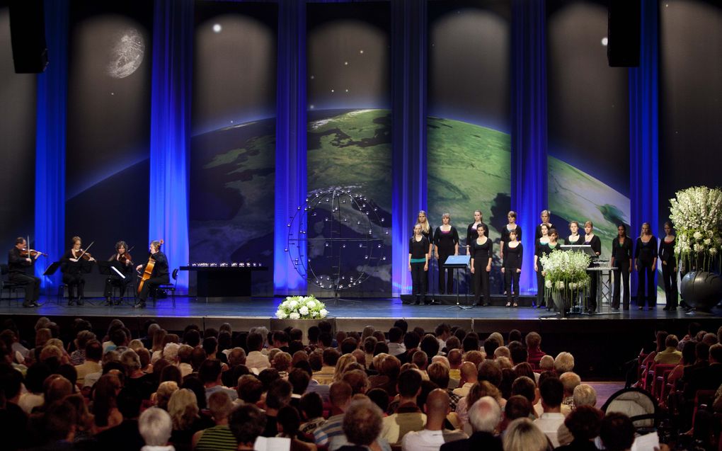 Herdenking vliegramp in Den Haag