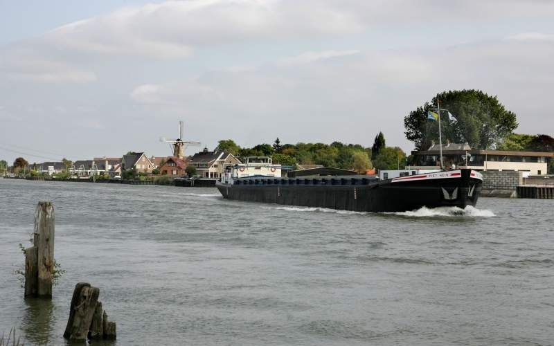 Binnenvaart zit in het slop