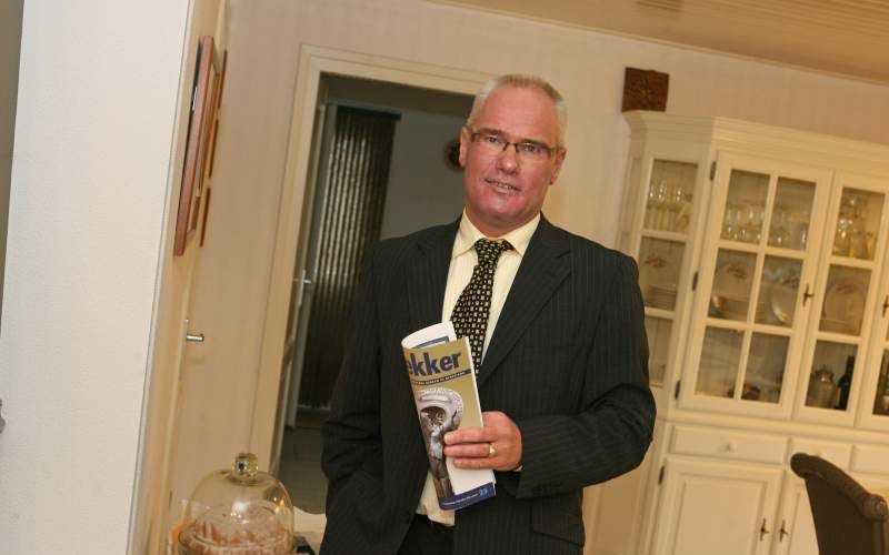 Ds. Van Roekel na jaren weer gewoon lezer van De Wekker