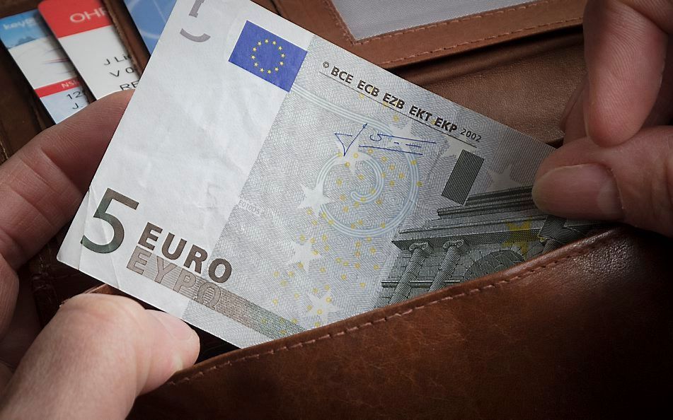 Nederlanders tonen meer discipline met geld