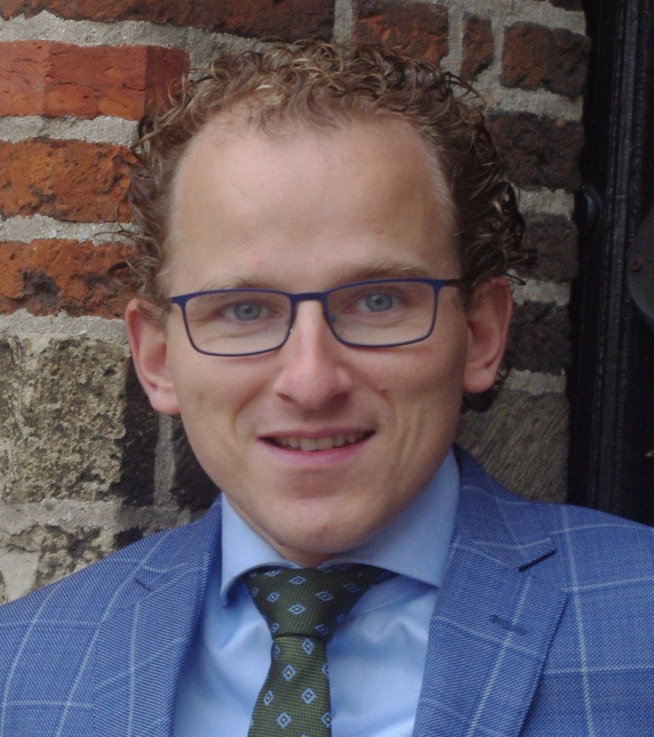 Ds. Van Mourik neemt afscheid van hervormd Kamperveen