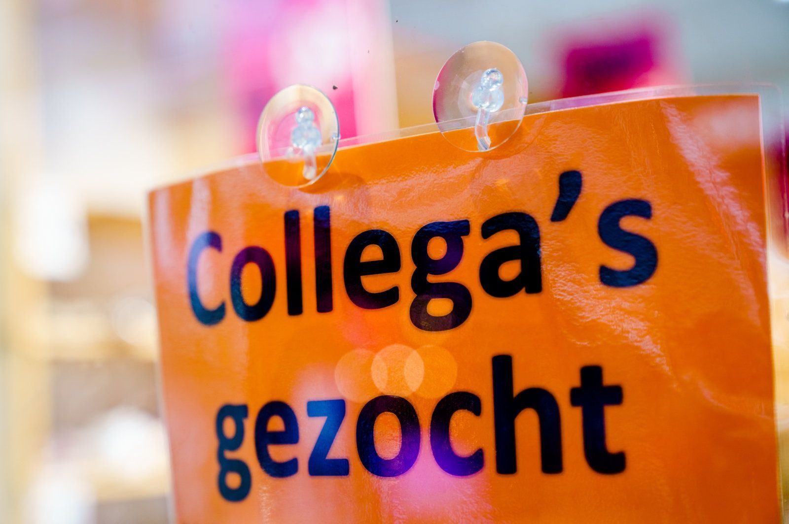 Krapte arbeidsmarkt groeit; aantal banen op recordniveau