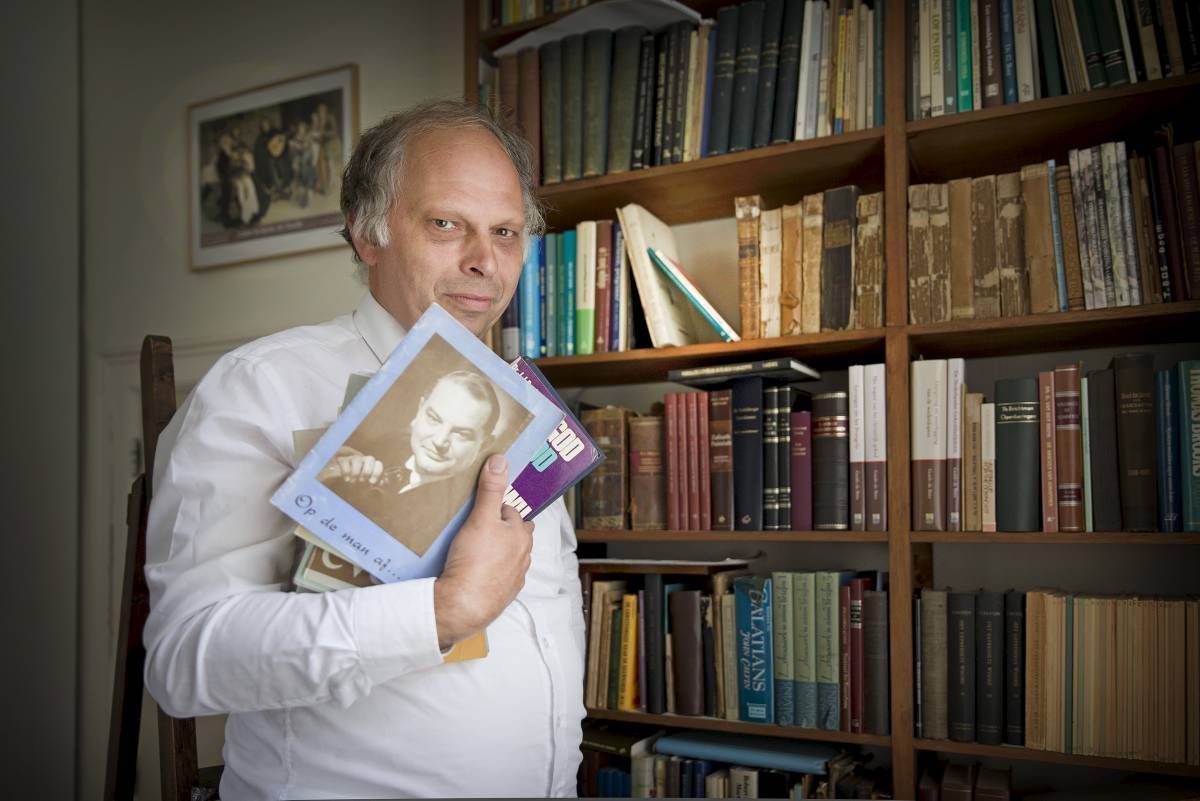 Ds. Jac. van Dijk: op pantoffels op de preekstoel van Putten