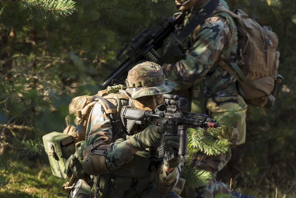 Krijgsmacht hikt aan tegen besluit over elitetroepen