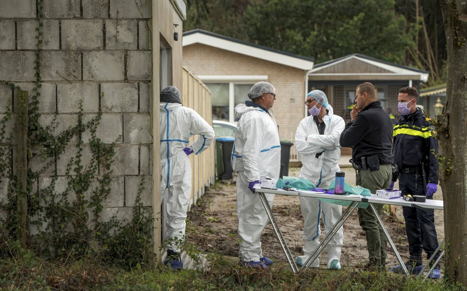 Forensisch rechercheur droeg babylichaam zelf de trap af