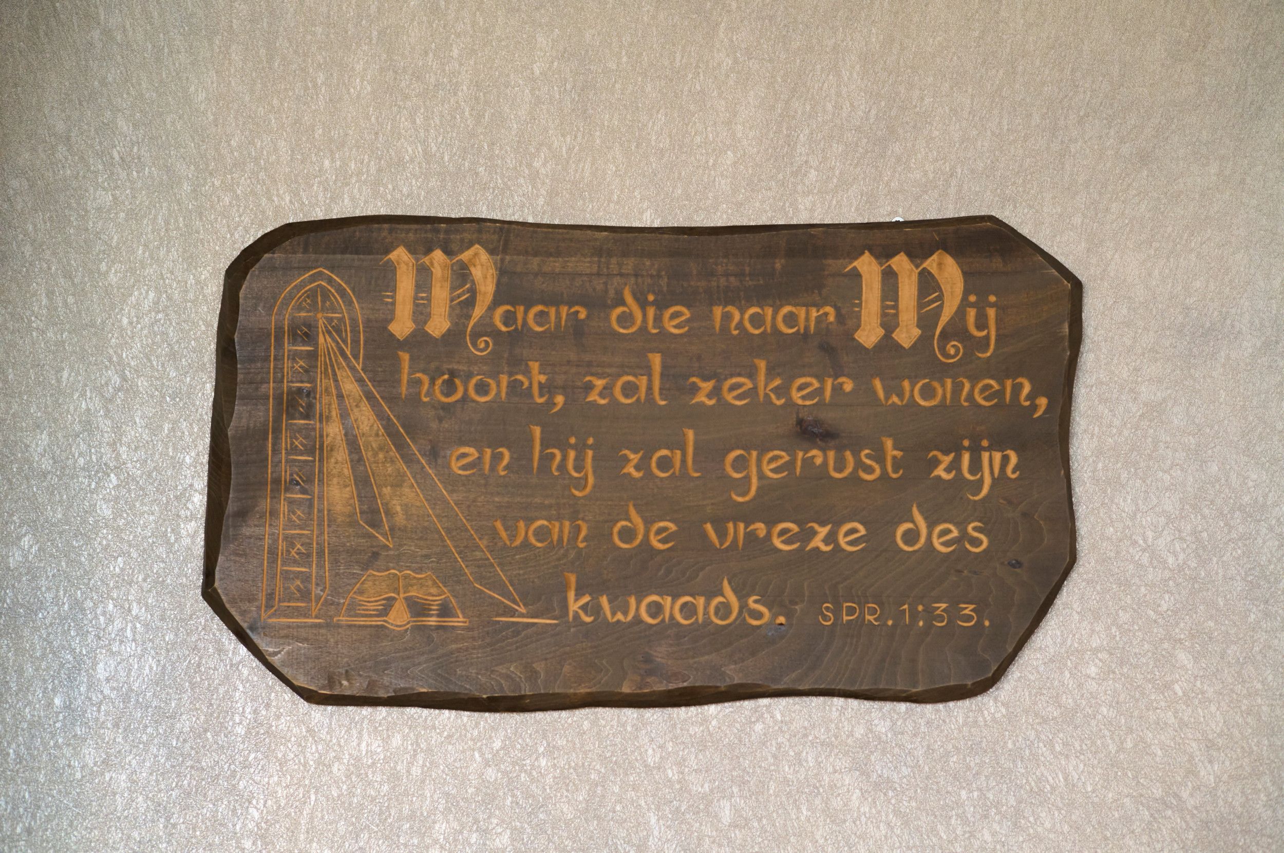 Kostbaar contant geld en kolenkachels