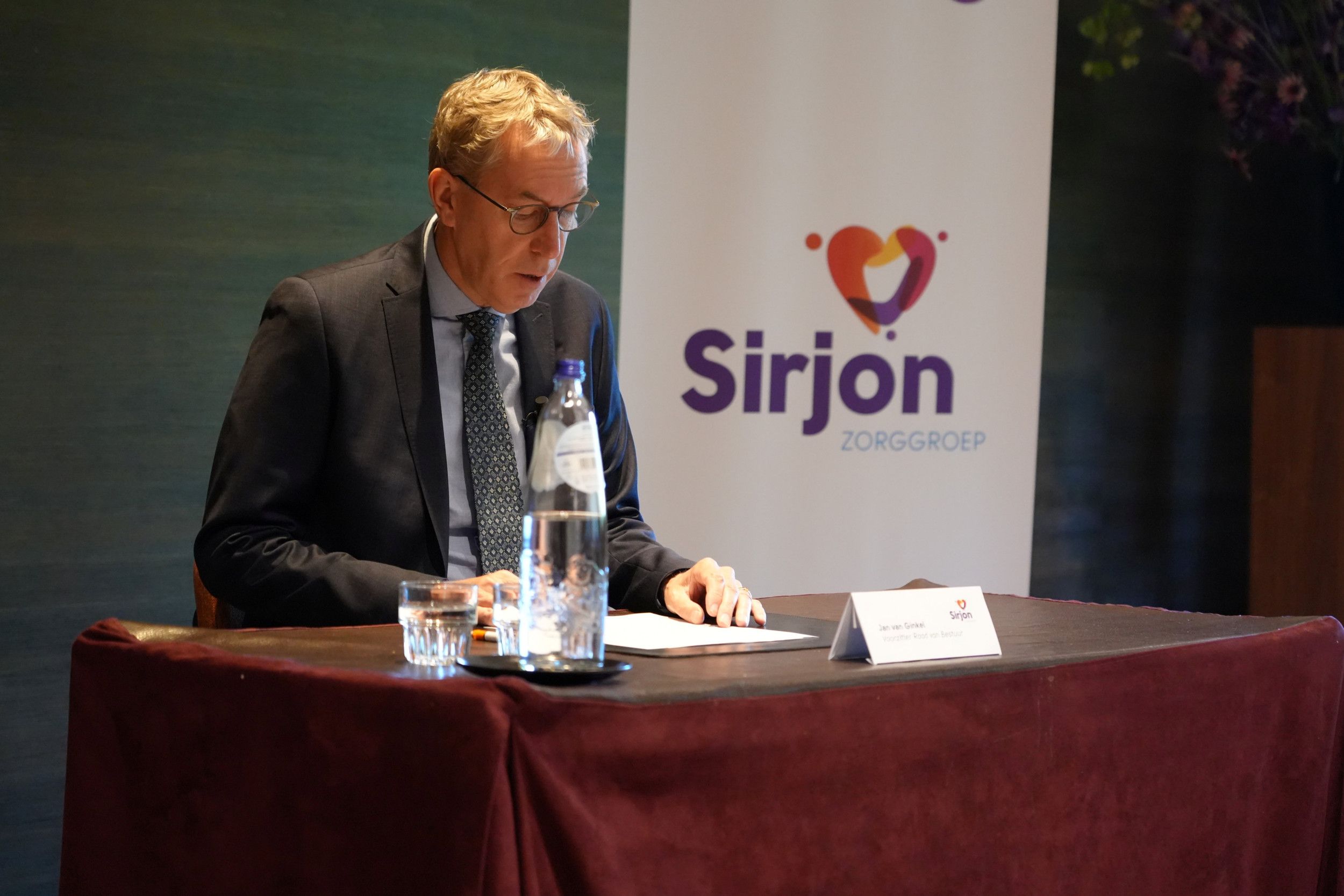 Zorginstelling Sirjon diep geraakt door vernederende beelden van cliënten